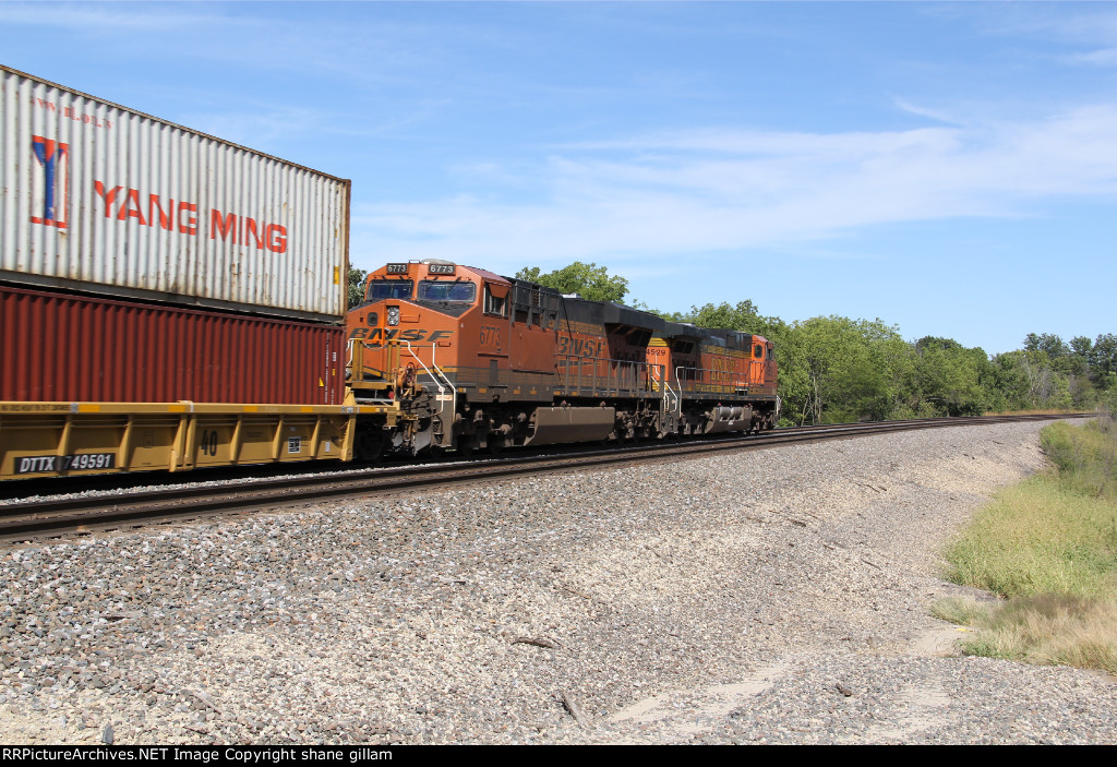 BNSF 6773